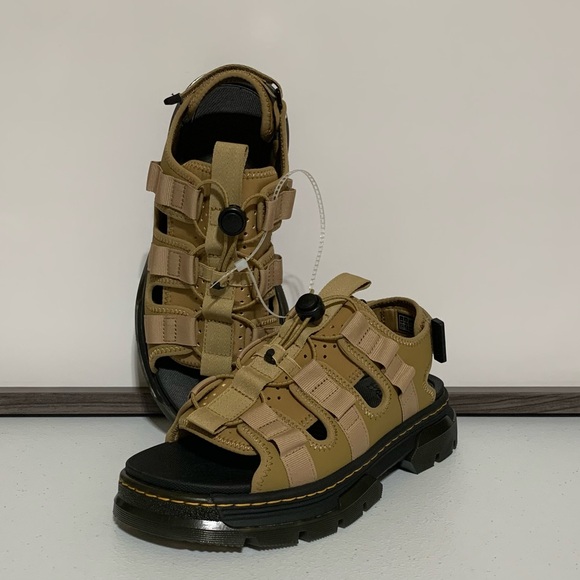 Dr. Martens Unisex Jericho Sandals-Size 8 Men’s/9 Women’s-New